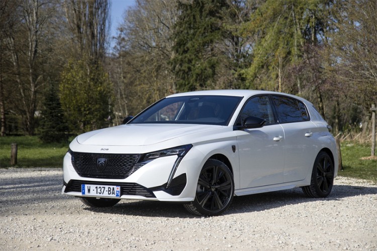 Novi Peugeot 308 ostvario veliku prodaju Novi Peugeot 308 ostvario veliku prodaju